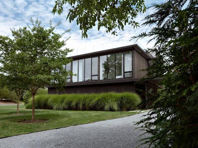 House with pool