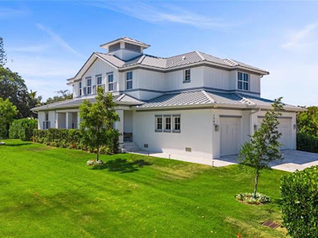 House with pool
