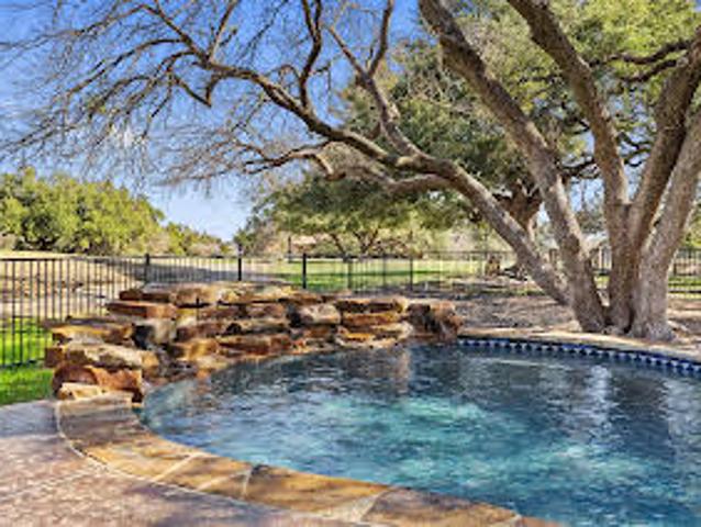 House with Pool