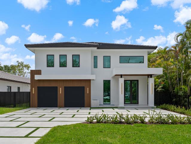 House with pool