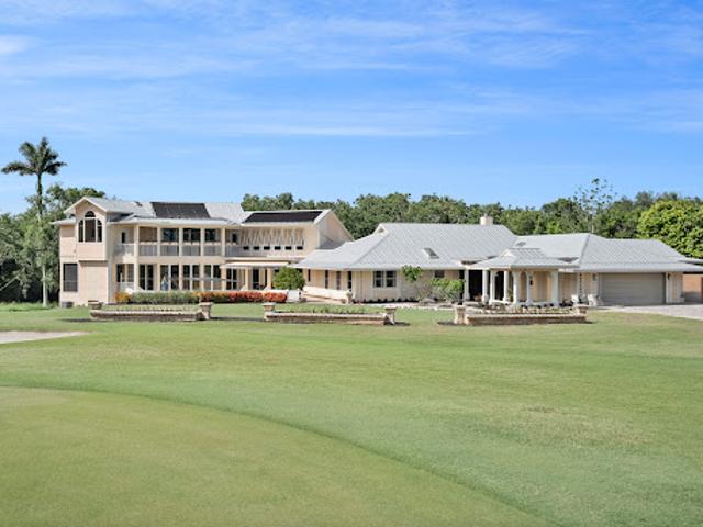 House with pool