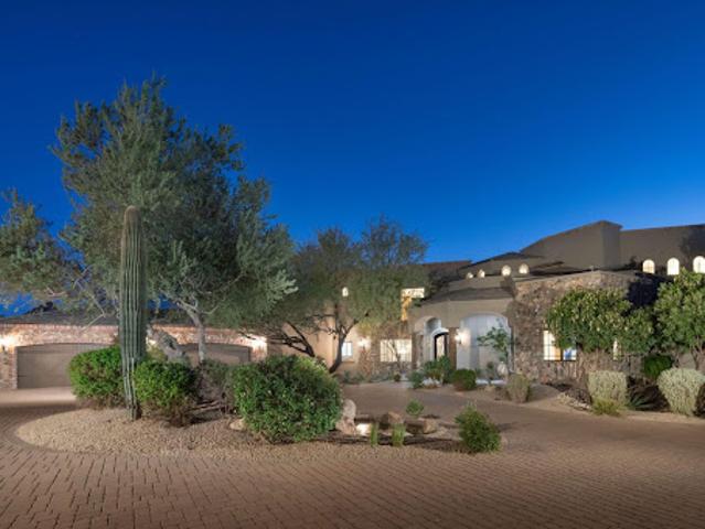 House with pool