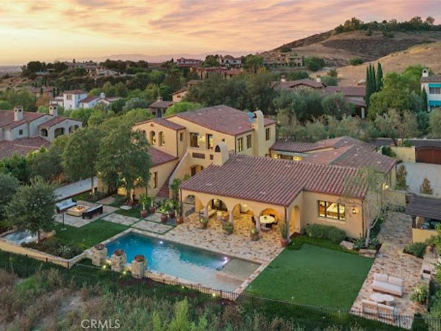 House with pool