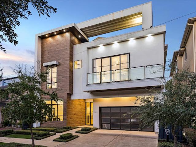 House with pool