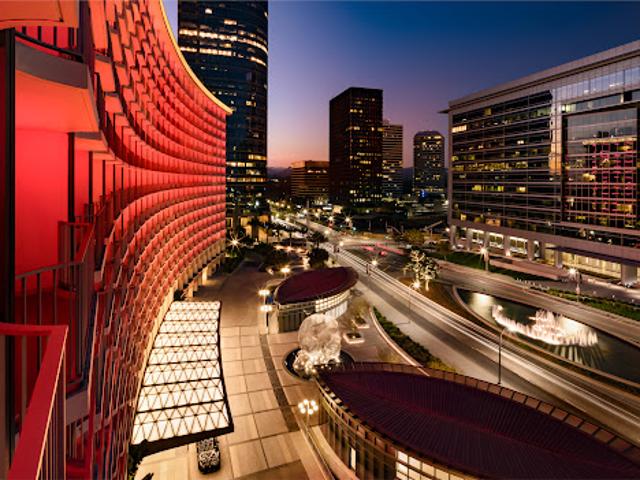 House with pool