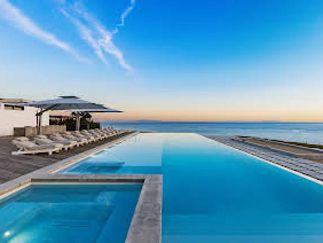 House with Pool