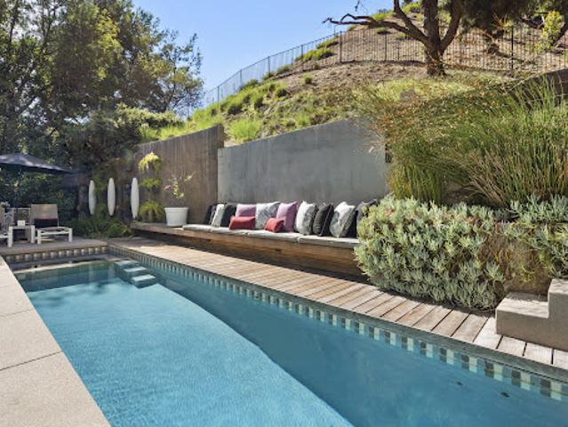 House with pool