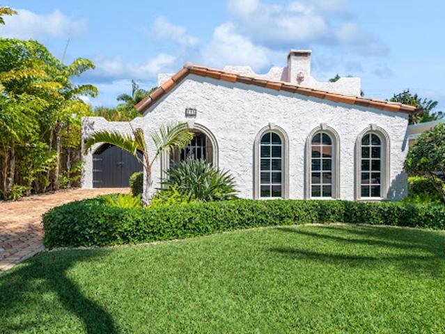 House with pool