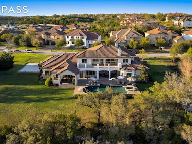 House with pool