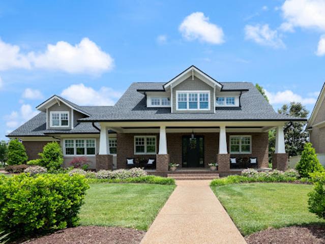 House with pool