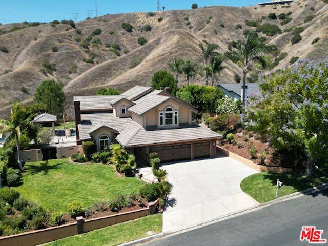 House with pool