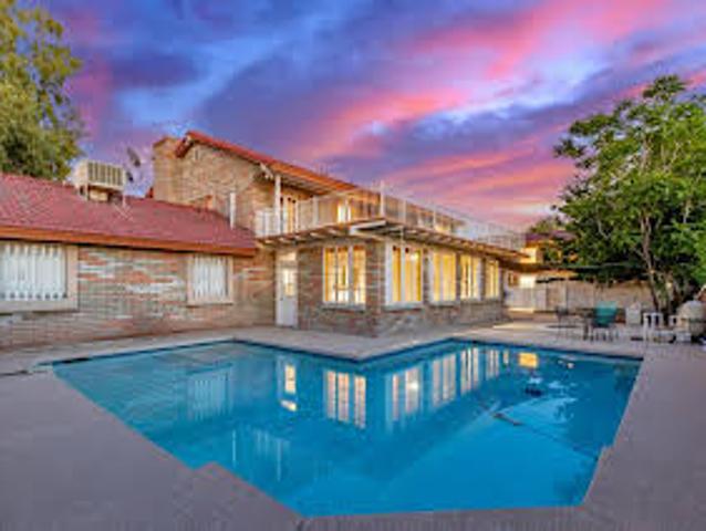 House with Pool
