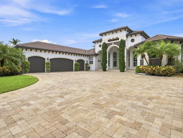 House with pool