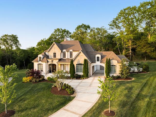 House with pool