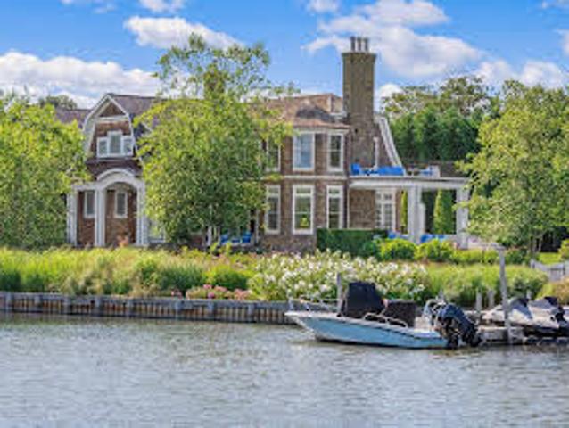 House with Pool