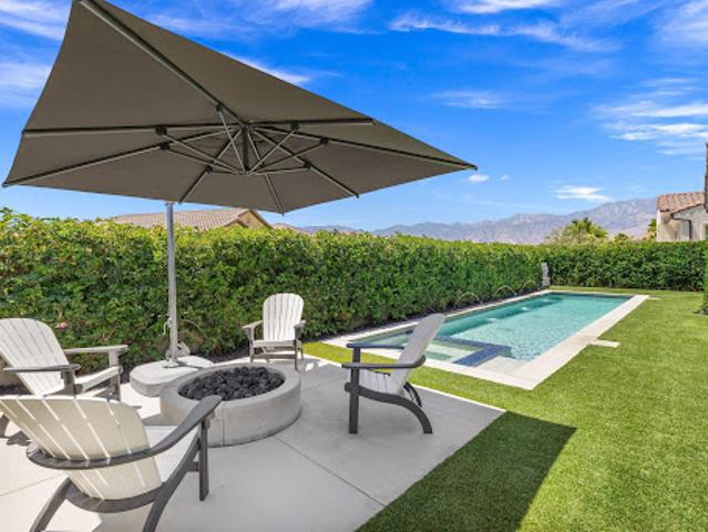 House with pool