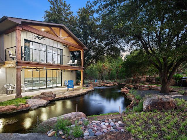House with pool