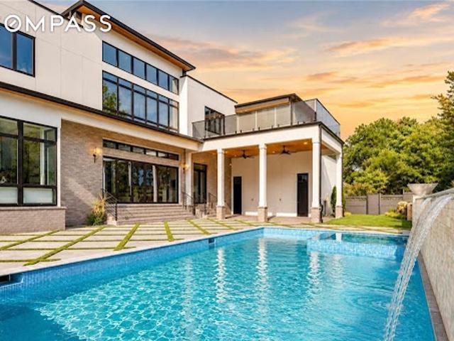 House with pool