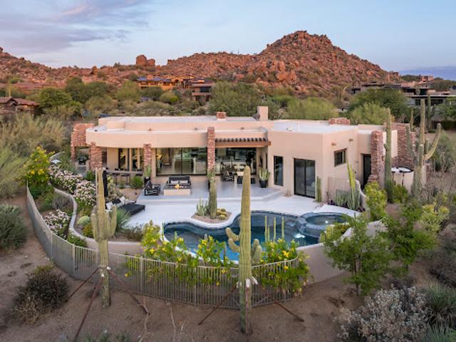 House with pool