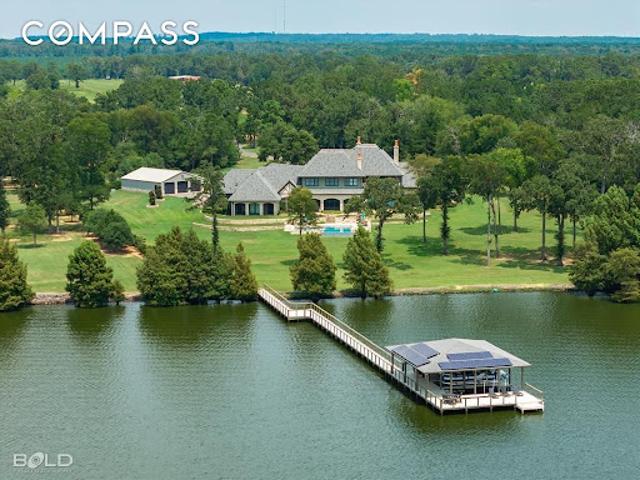 House with pool
