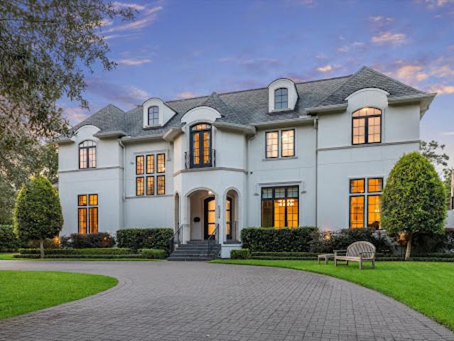 House with pool