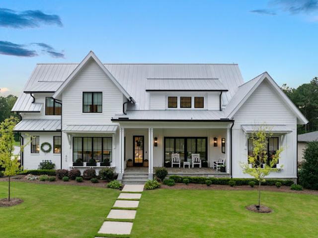 House with pool