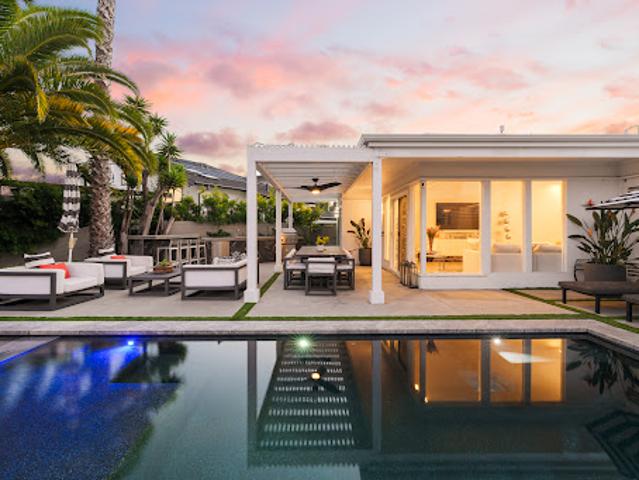 House with pool