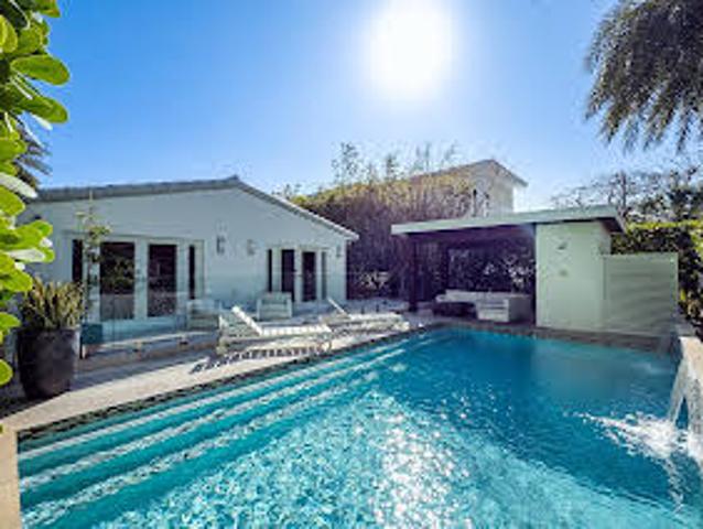 House with Pool