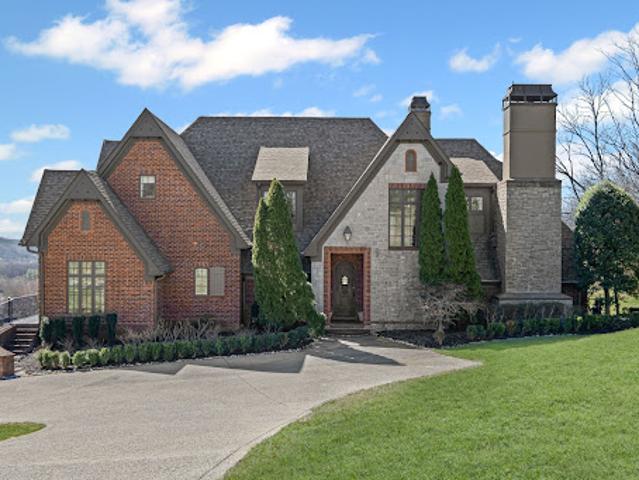 House with pool