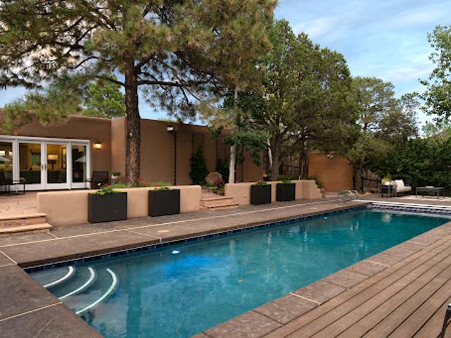 House with pool