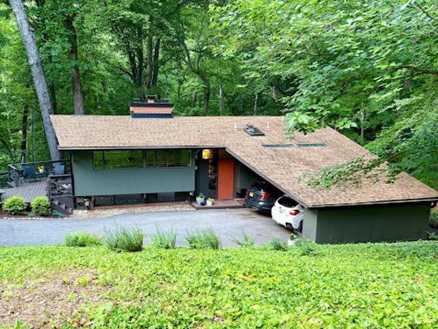 House with pool