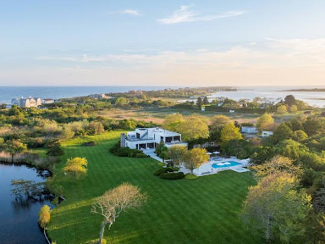 House with pool