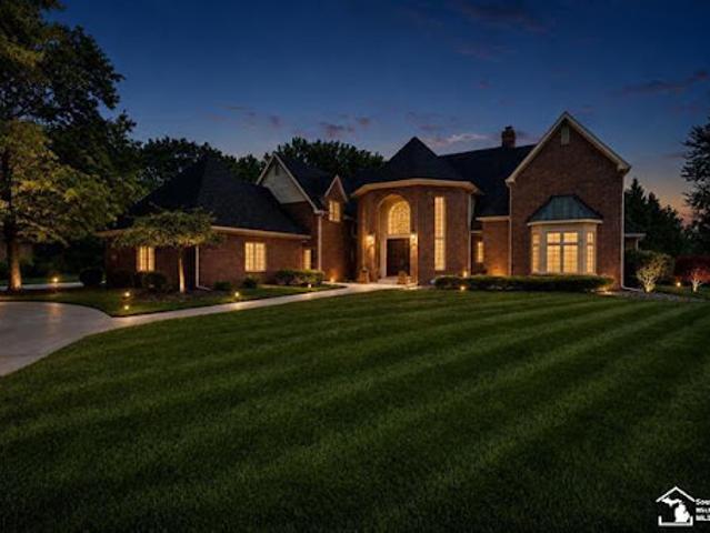 House with pool