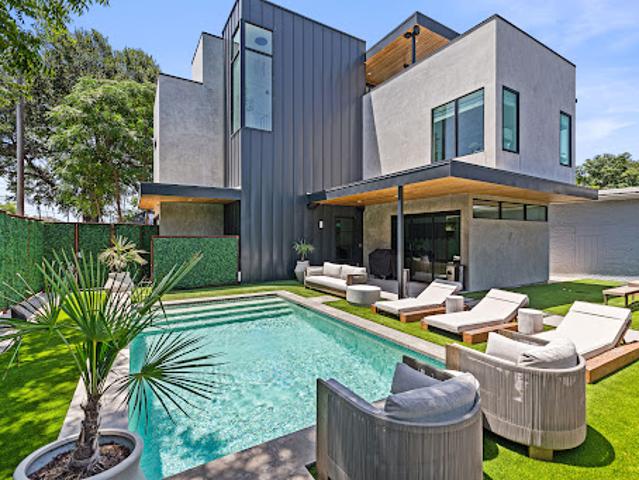 House with pool