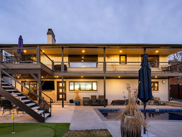 House with pool