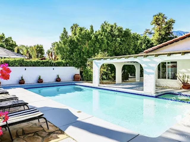 House with pool