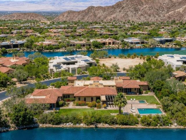 House with pool
