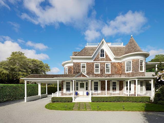 House with pool