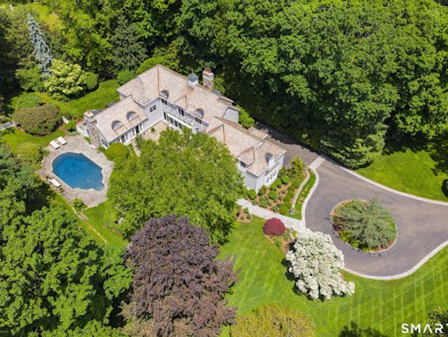 House with pool