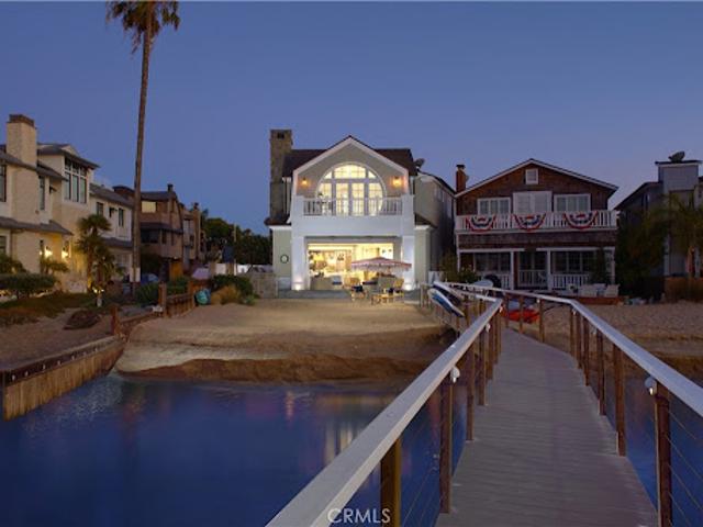 House with pool
