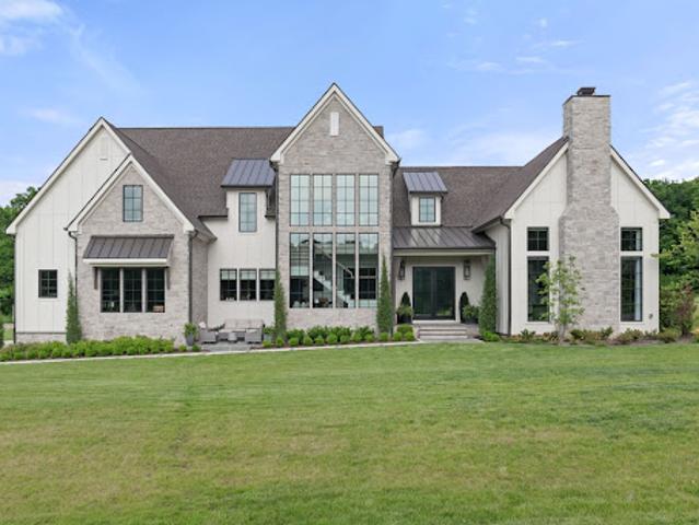 House with pool