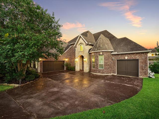 House with pool