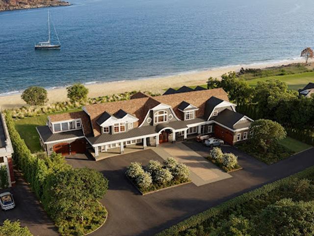 House with pool