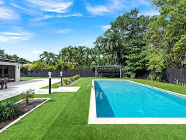 House with Pool