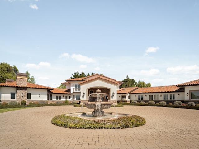 House with pool