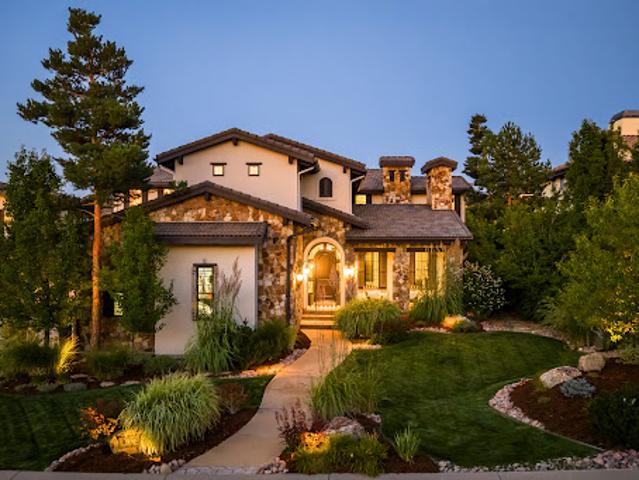 House with pool