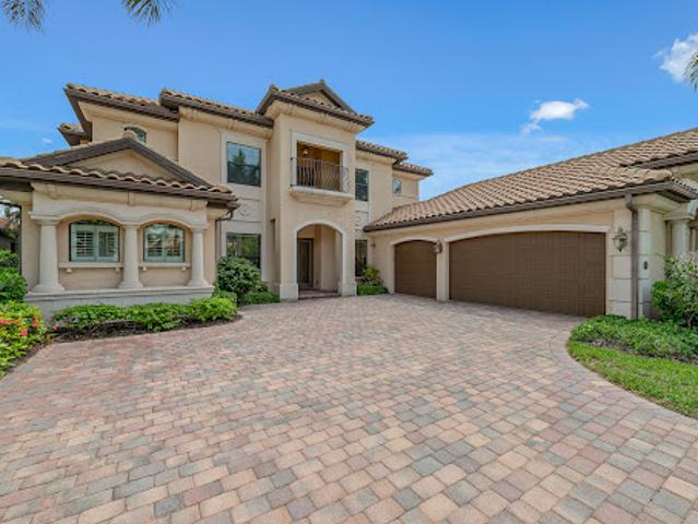 House with pool