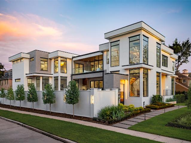 House with pool