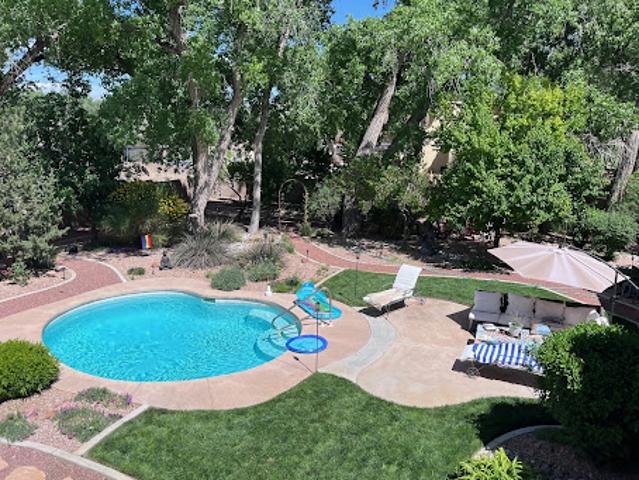 House with pool
