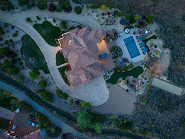 House with pool